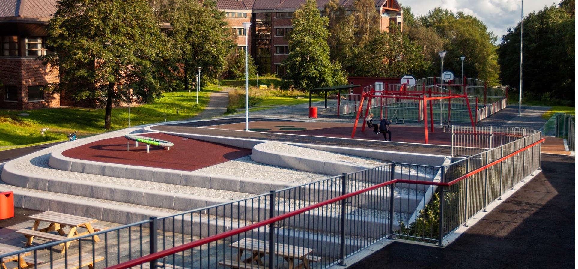 NLA - International School of Bergen, Sandsli